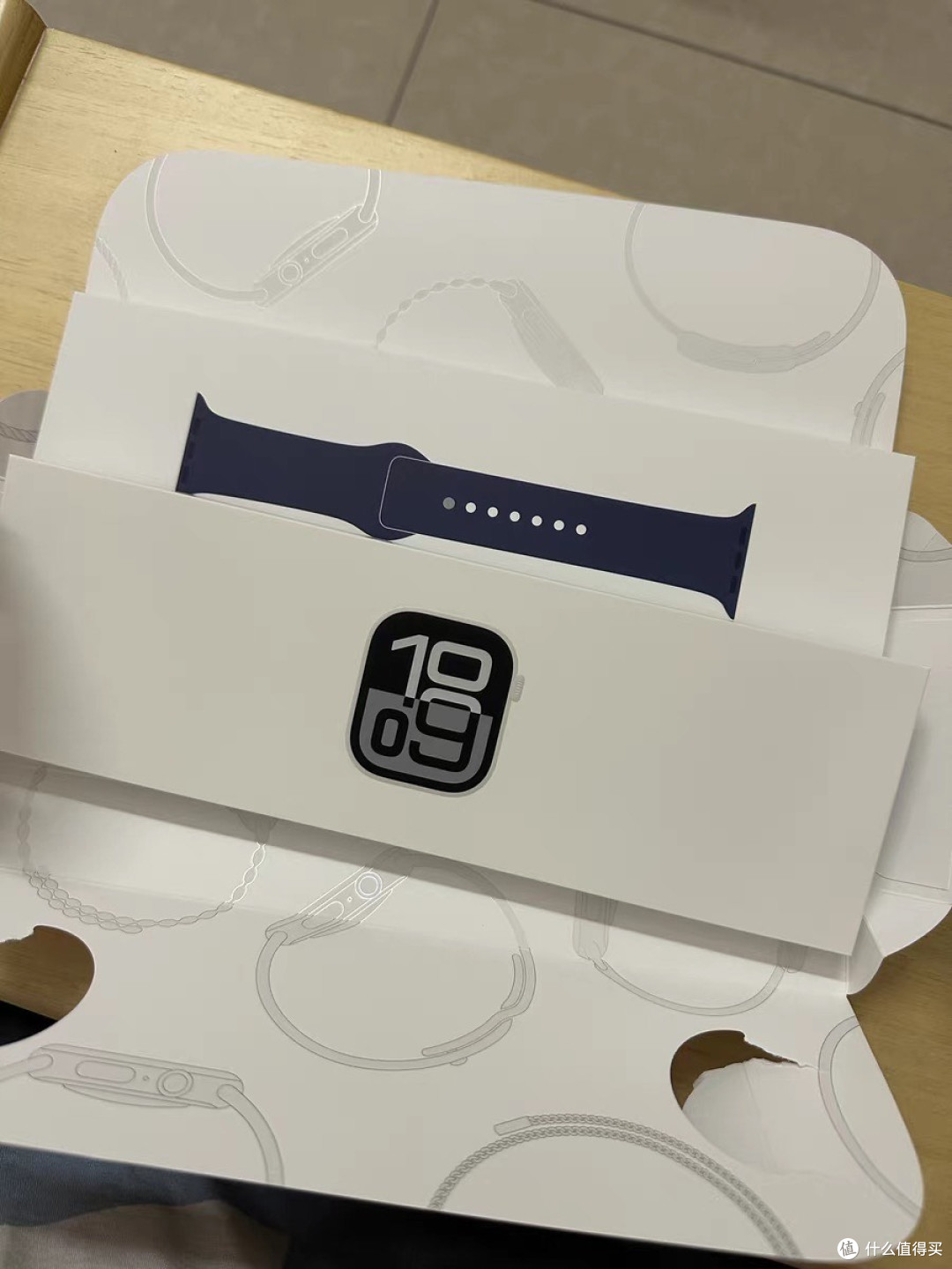 戴上iWatch S10后，我的生活方便太多了！_智能手表_什么值得买
