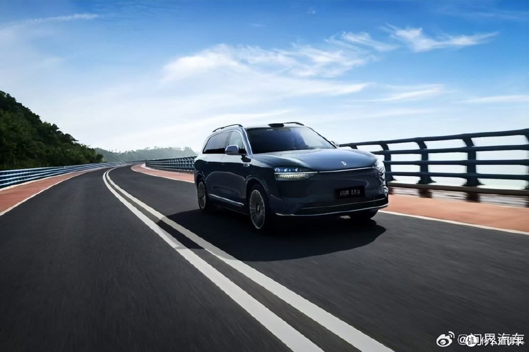 问界M9车主赢麻了！华为ADS Ultra版正式落地高速L3_新能源车_什么值得买