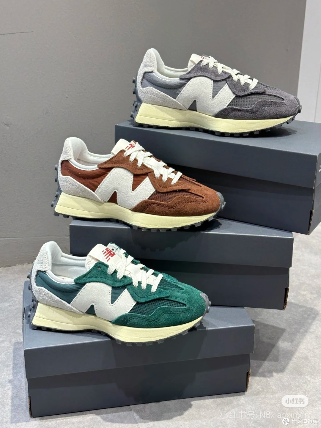 爆火的New Balance 327，凭什么这么牛？_休闲运动鞋_什么值得买