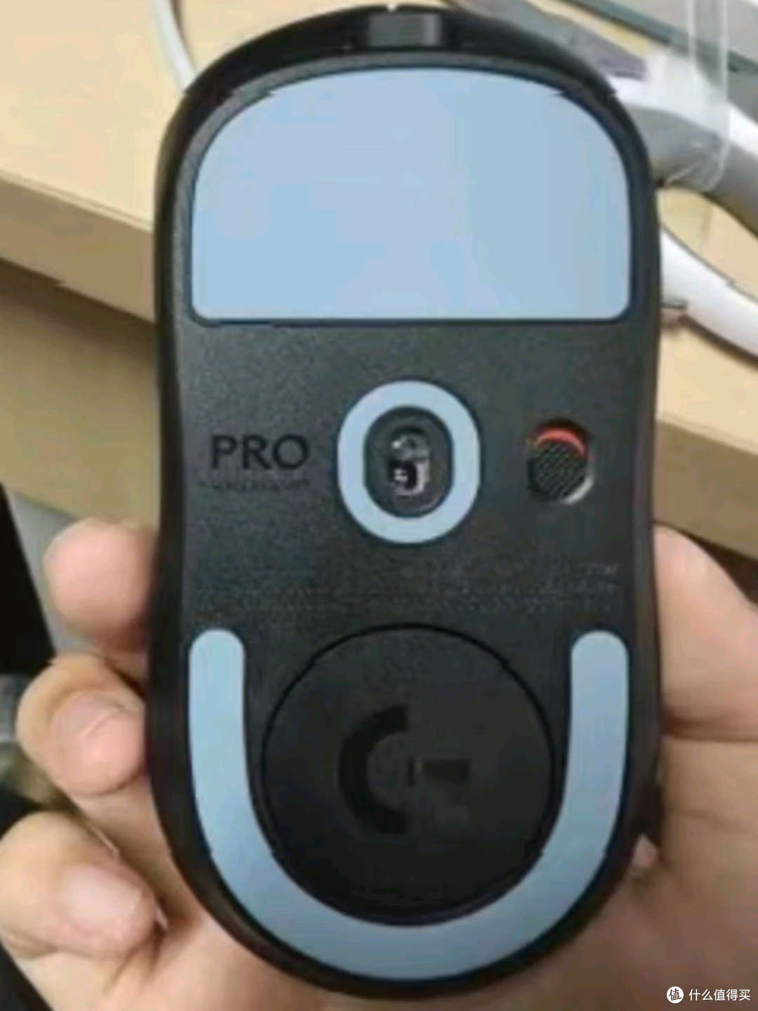 罗技（G）GPW二代 金刚版新升级：重塑电竞巅峰的红色风暴_鼠标_什么值得买