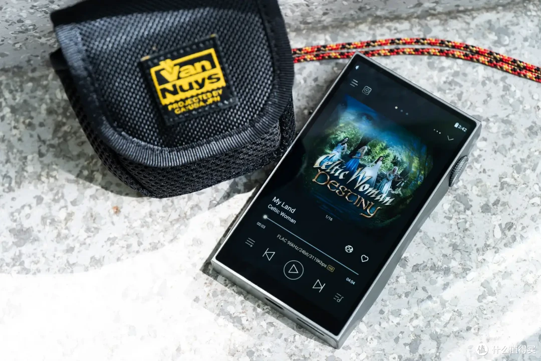 「巡洋笔记」“卖MP3的”又出了M3P？山灵M3 Plus便携音乐播放器_随身播放器_什么值得买