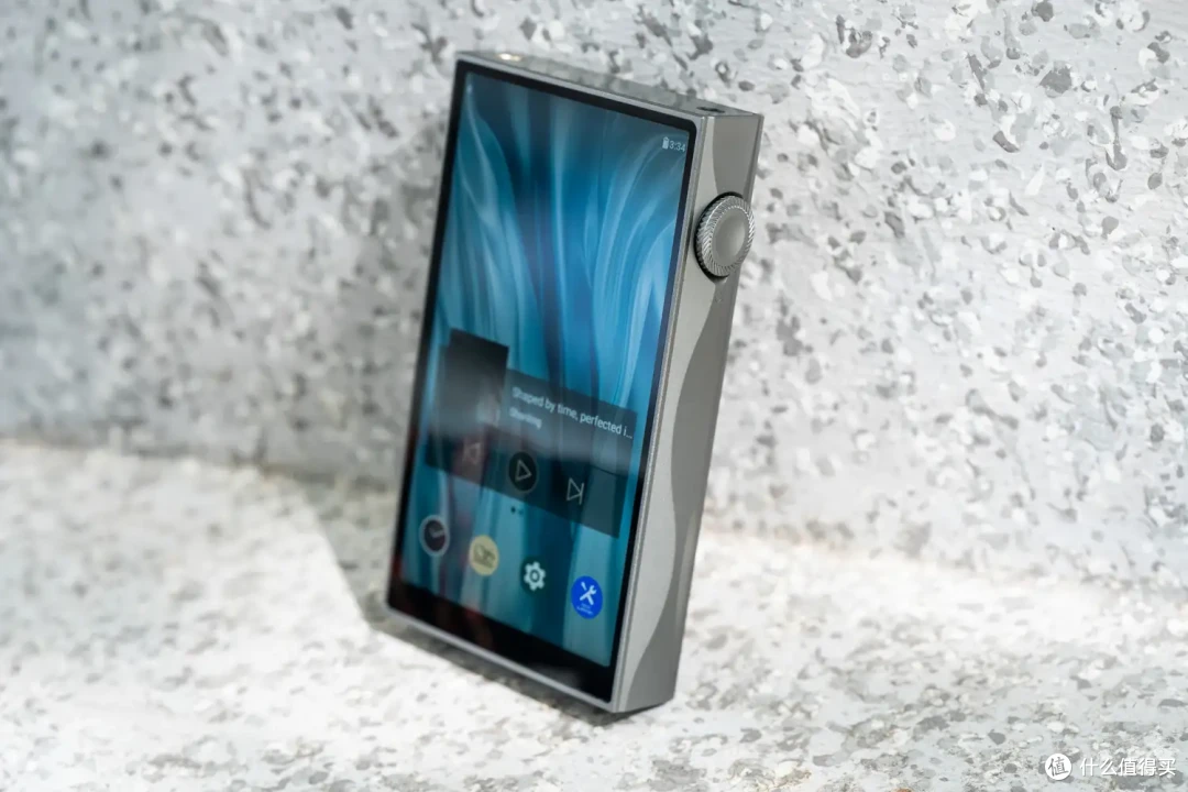 「巡洋笔记」“卖MP3的”又出了M3P？山灵M3 Plus便携音乐播放器_随身播放器_什么值得买
