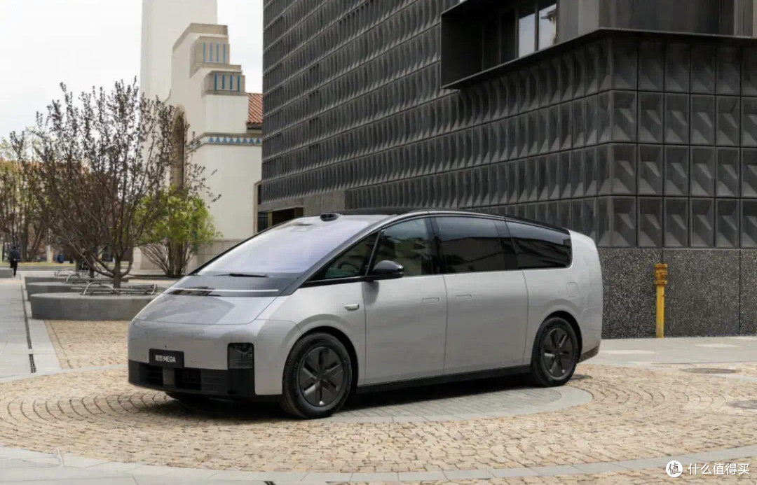 理想MEGA Ultra：豪华MPV新标杆_乘用型MPV_什么值得买
