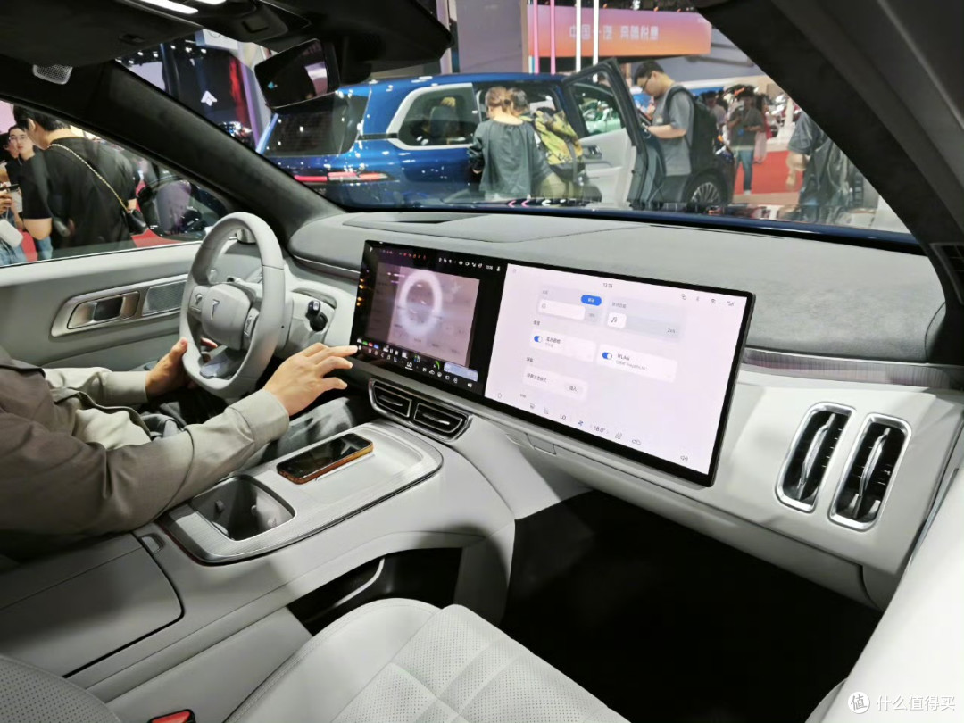 领克900上市首日订单破万 深蓝S09与问界M8腹背受敌_SUV_什么值得买