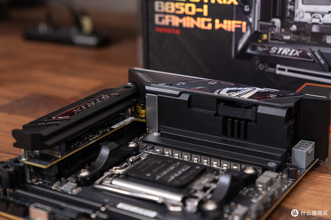 仅4.5L的3A主机，9600X+ROG B850-I+6500 LP+乔思伯NV10装机展示_机箱_什么值得买