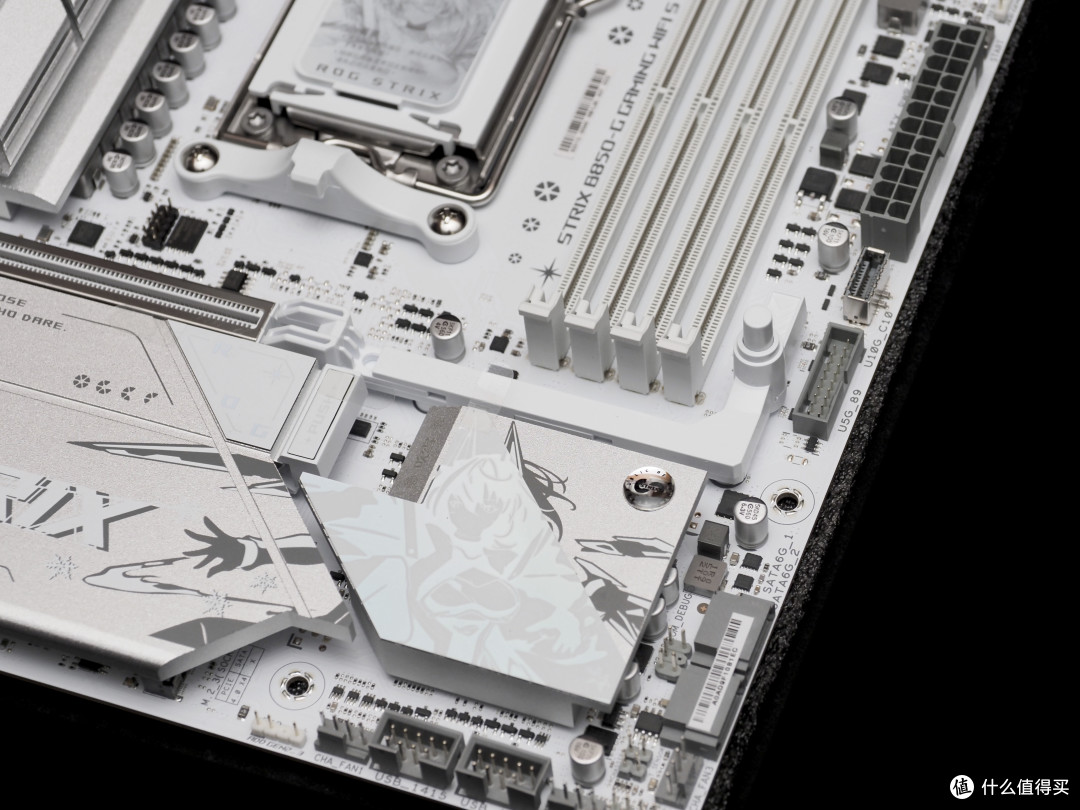 首个AMD平台小吹雪主板来了：华硕ROG STRIX B850G小吹雪主板开箱_主板_什么值得买