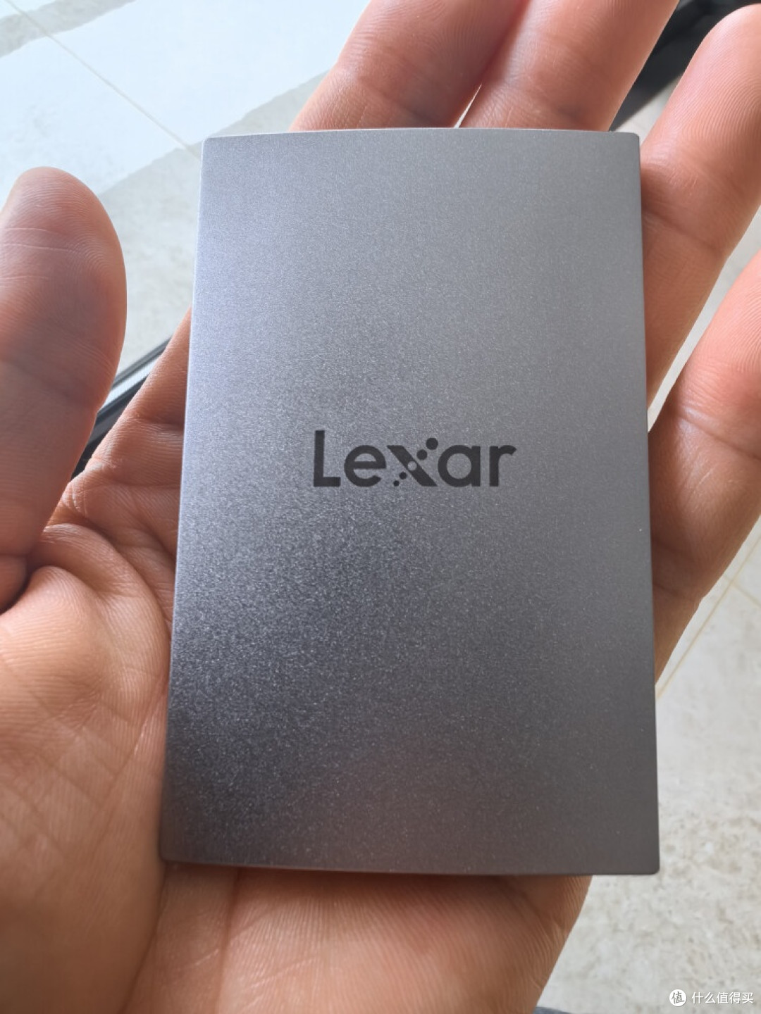 高效与便携的完美融合：Lexar ES4 2TB移动固态硬盘深度体验_硬盘_什么值得买