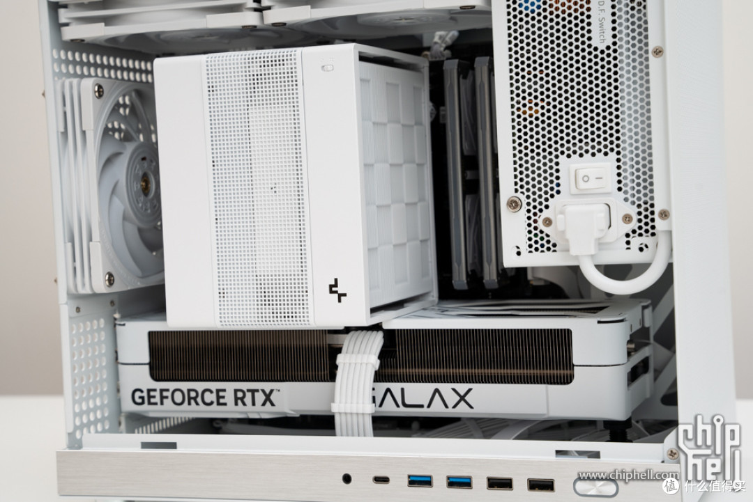 自带提手的MATX小钢炮，闪鳞 G350 装机作业_显卡_什么值得买