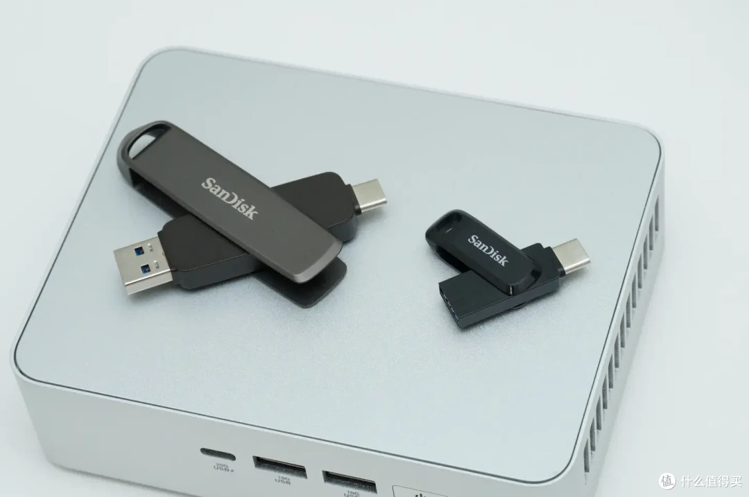 手机电脑通用，时尚多彩，闪迪DDC3双口U盘便携又高速_U盘_什么值得买