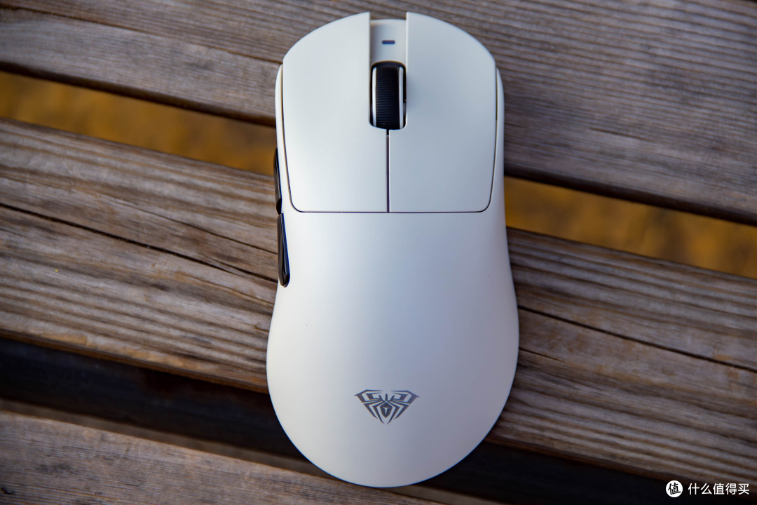 你最好是在致敬GPW4鹰眼！狼蛛SC900Pro_鼠标_什么值得买