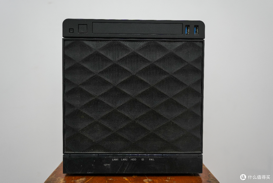 超绝四盘位NAS机箱推荐-迎广MS04，完美升级家庭存储服务器。_机箱_什么值得买