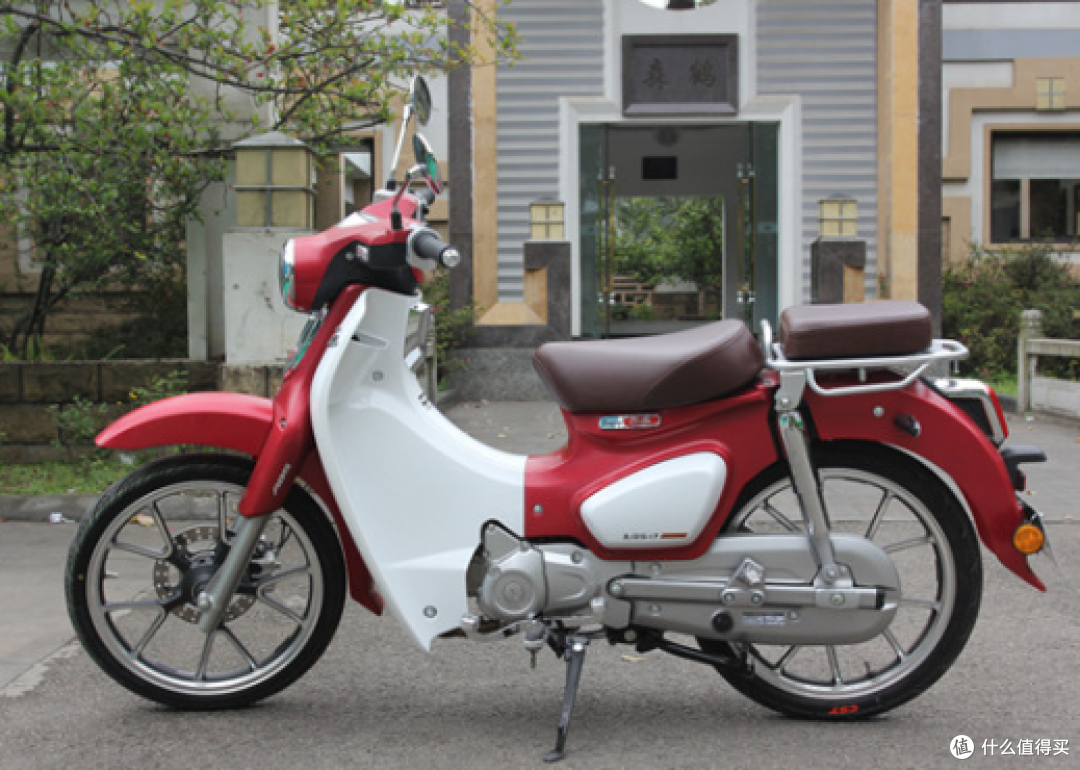 嘉陵CoCo国产经典复古弯梁摩托车_摩托车整车_什么值得买