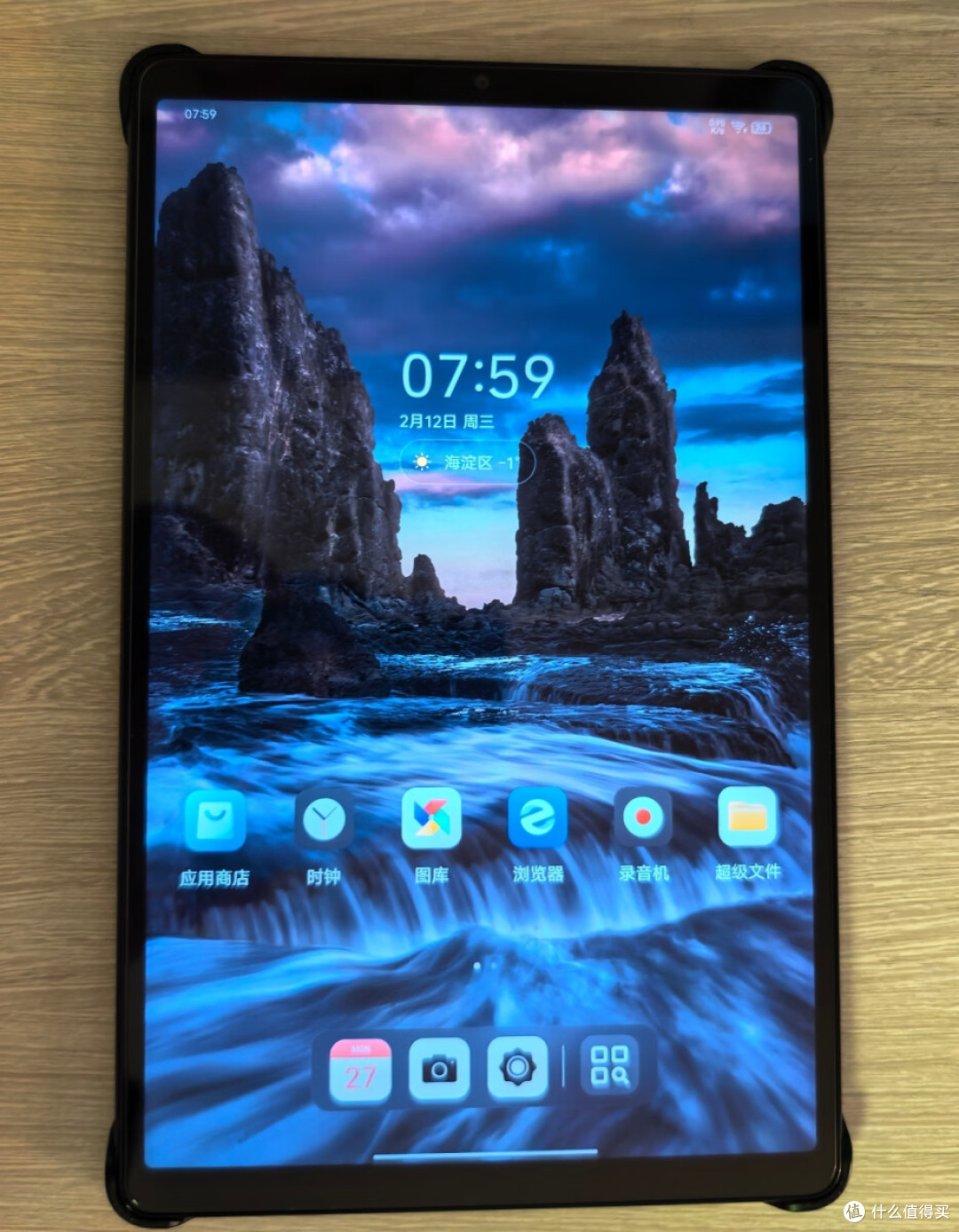 又恢复TF卡！联想拯救者Y700四代，和第三代相比有什么优缺点？_安卓平板_什么值得买