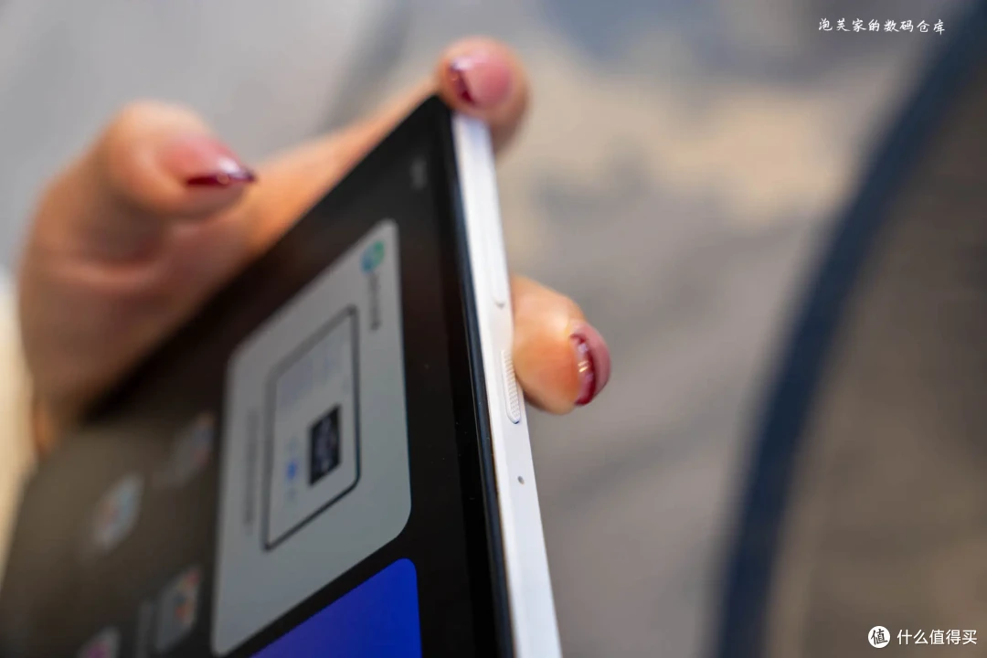 这次有TF卡槽 拯救者Y700四代体验 3K屏+骁龙8至尊 厂家听劝了_安卓平板_什么值得买