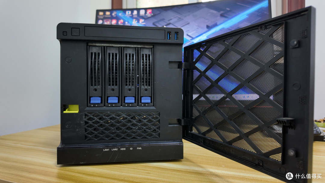 超绝四盘位NAS机箱推荐-迎广MS04，完美升级家庭存储服务器。_机箱_什么值得买