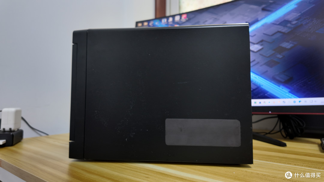 超绝四盘位NAS机箱推荐-迎广MS04，完美升级家庭存储服务器。_机箱_什么值得买