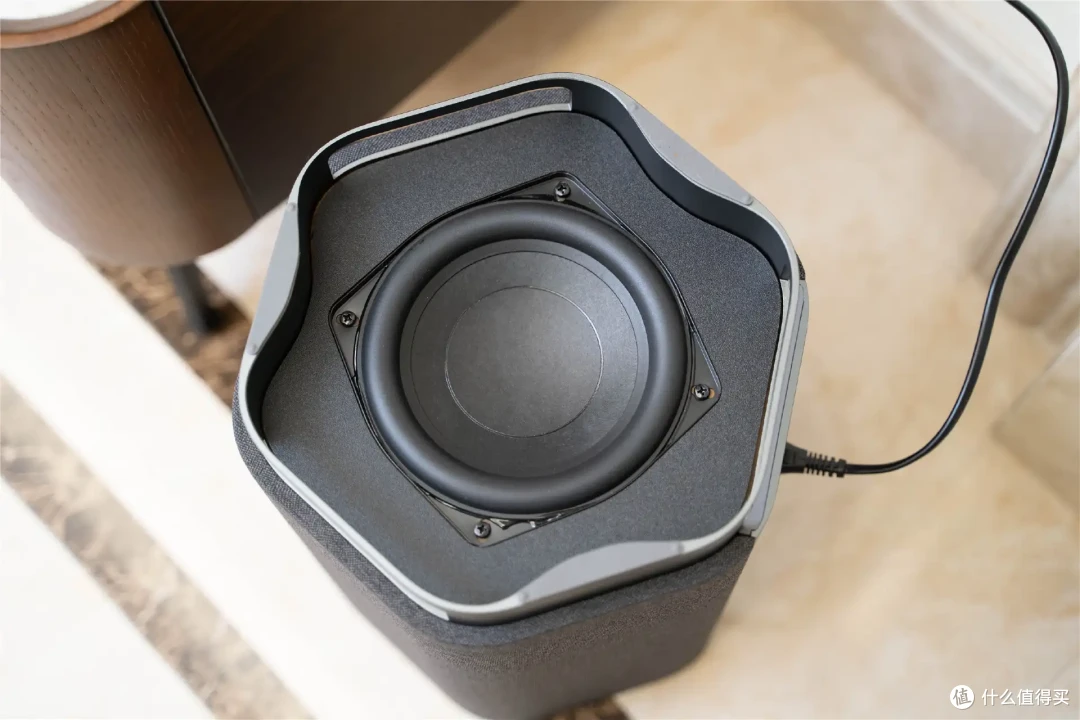 杜比FlexConnect的郑重亮相！无比自由的TCL Z100测评体验_音响/音箱_什么值得买