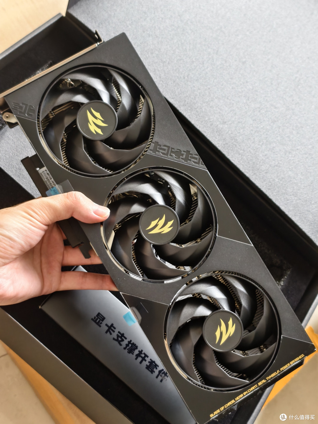 5060ti16G 有什么吸引我的？为什么选他？_显卡_什么值得买