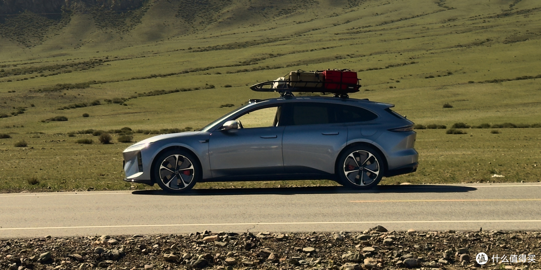 75的磷酸铁锂？29.8万起，2025款蔚来ET5/ET5T车型正式上市_新能源车_什么值得买