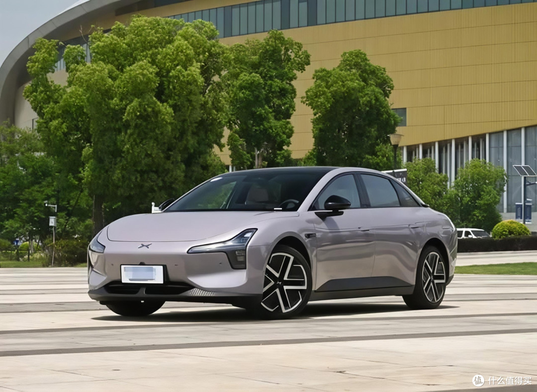 小鹏MONA M03 Max横评：15万级智驾卷王，满血XNGP颠覆市场_新能源车_什么值得买