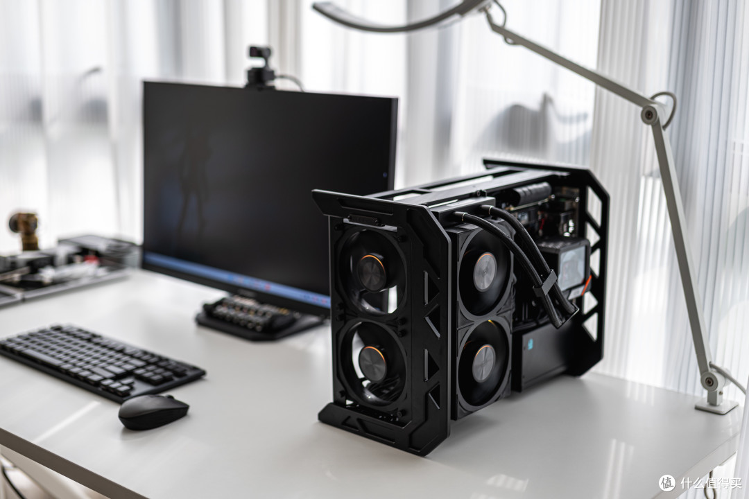 AMD R9 8945HS MoDT 首发测试+维大DEFENDER 01装机指南_摄像头_什么值得买