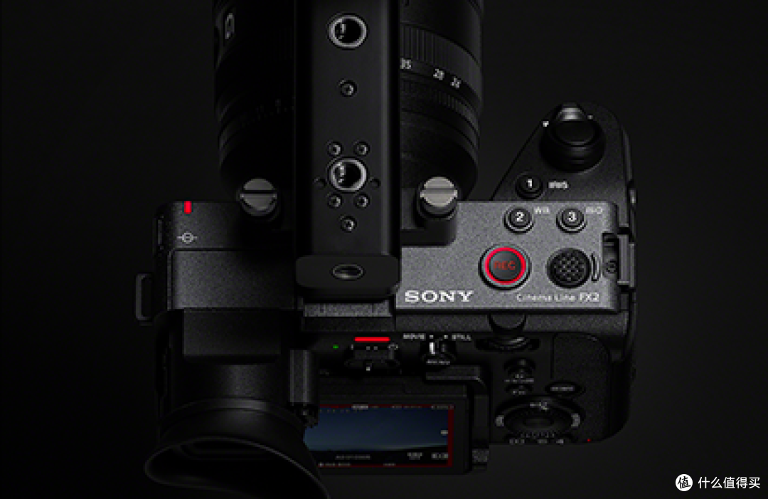 刀法A74换壳？索尼FX2 正式发布 搭载3300万像素_家用摄像机_什么值得买