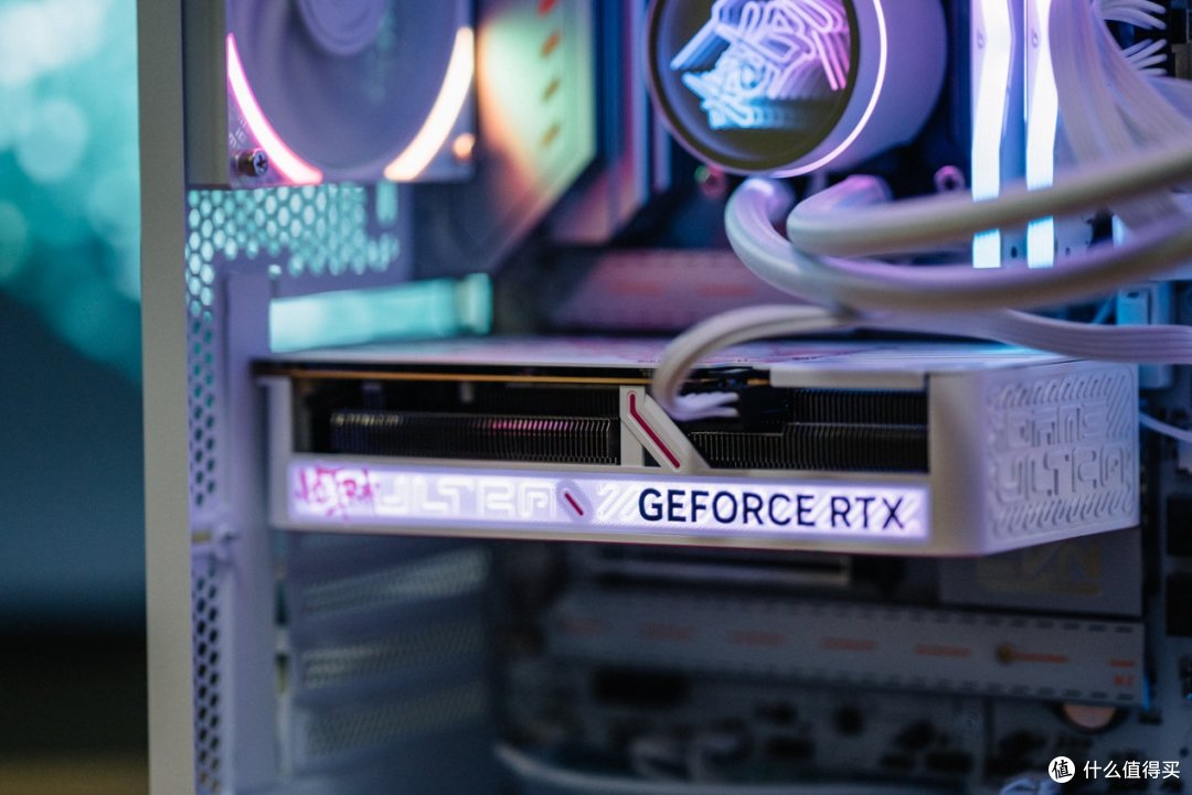 iGame RTX 5060 Ultra W DUO显卡评测：主流新进阶，甜点级质变_显卡_什么值得买