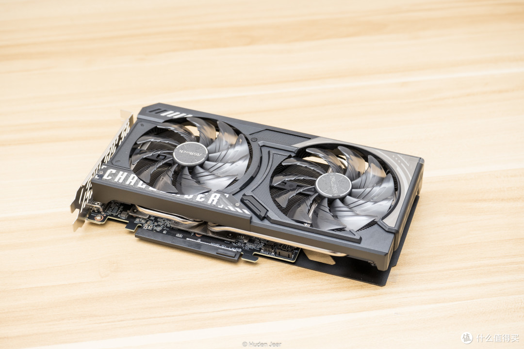 定位60的甜品混战！RX 9060XT 8G/16G首发测评_显卡_什么值得买