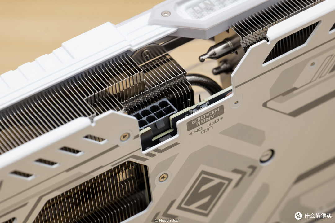 定位60的甜品混战！RX 9060XT 8G/16G首发测评_显卡_什么值得买