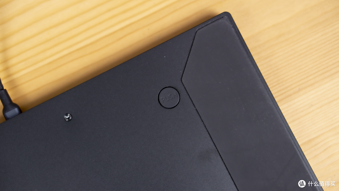 手感到位、舒适度拉满，HAUTEPAD C16上手体验！_游戏配件_什么值得买