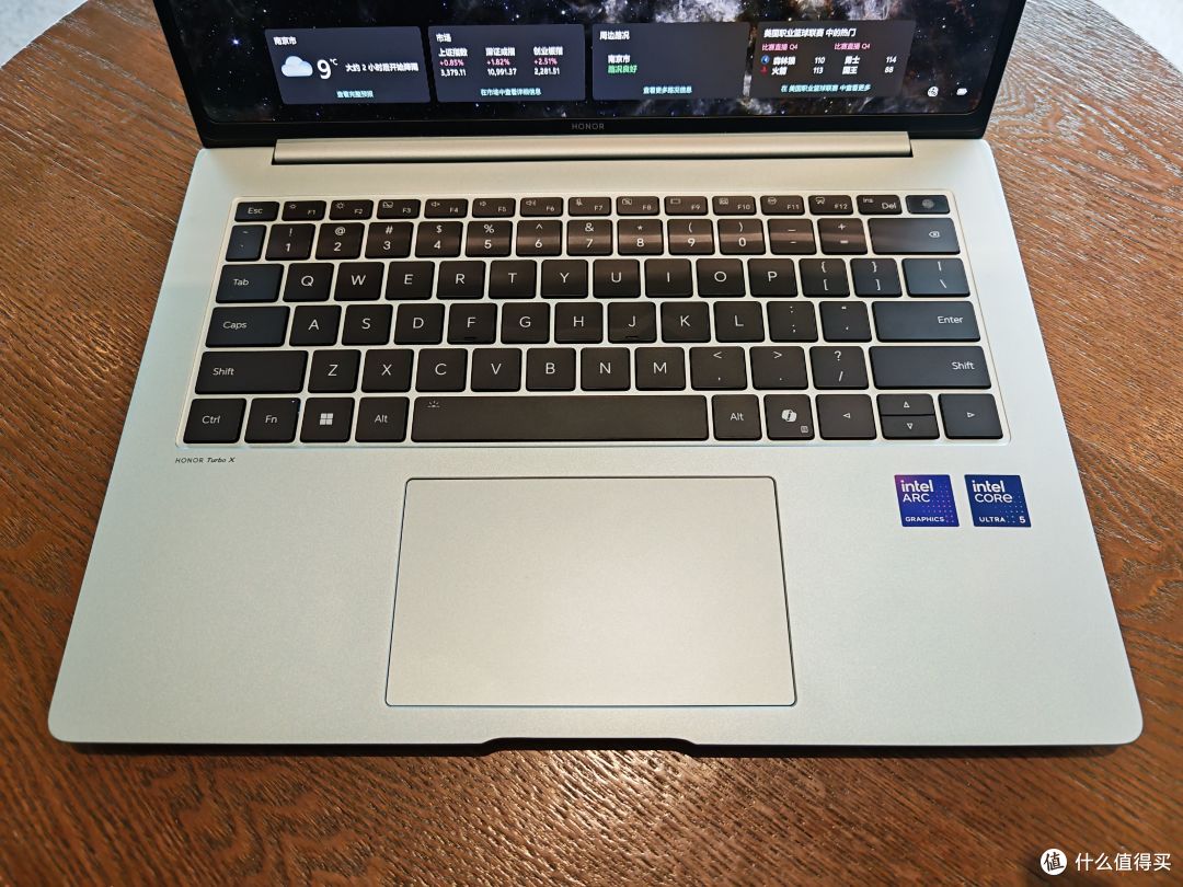 荣耀轻薄笔记本电脑MagicBook Pro14首发实测，实际体验如何？_笔记本电脑_什么值得买