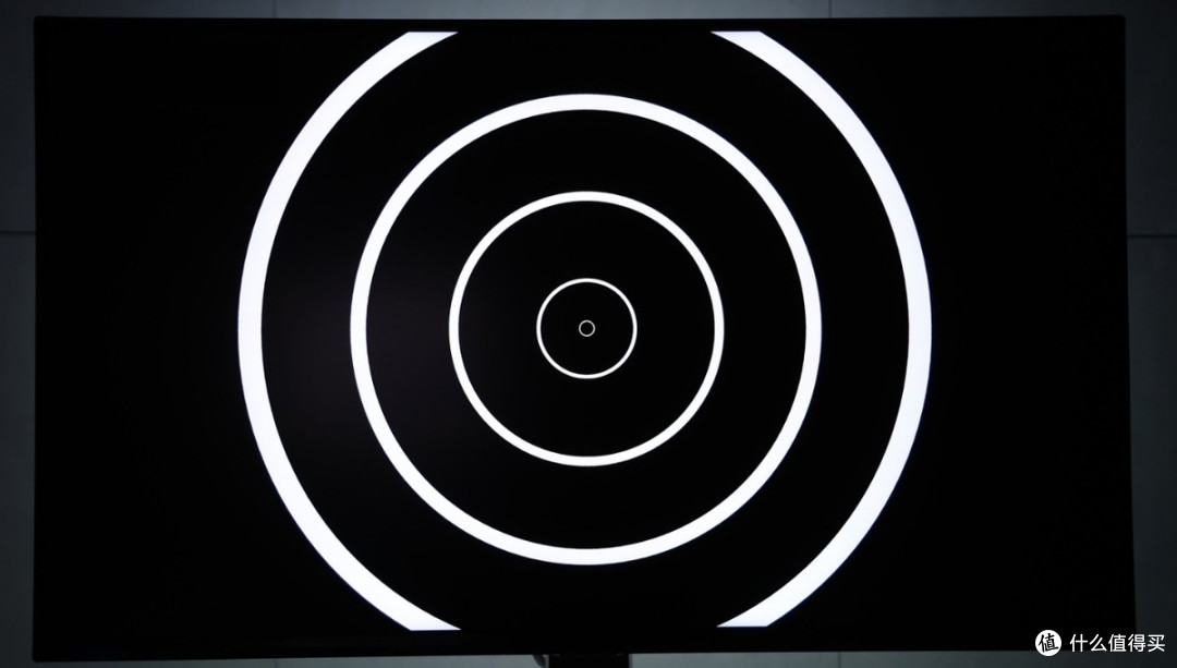 年度巨献！618不可错过！雷鸟32U8 32英寸4K MiniLED显示器评测_显示器_什么值得买