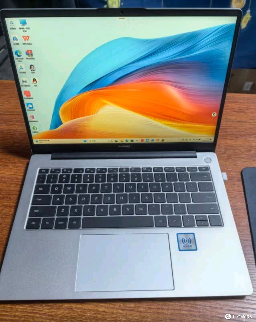华为MateBook D14 SE Linux版：轻薄高效_电脑配件_什么值得买