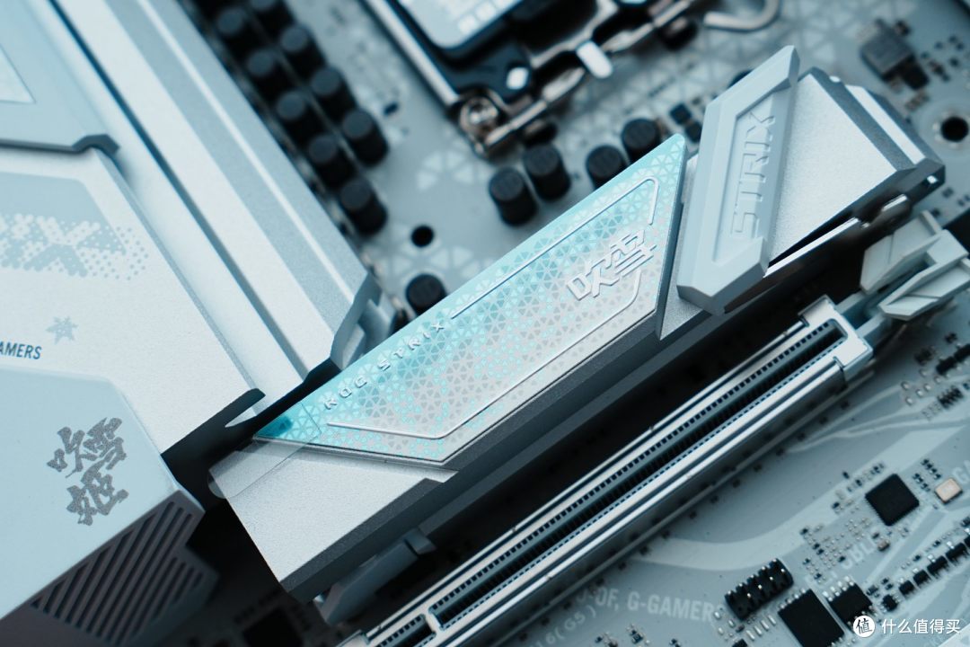 华硕ROG吹雪B860A主板+Ultra 265K装机分享，618入手这一套战未来_主板_什么值得买