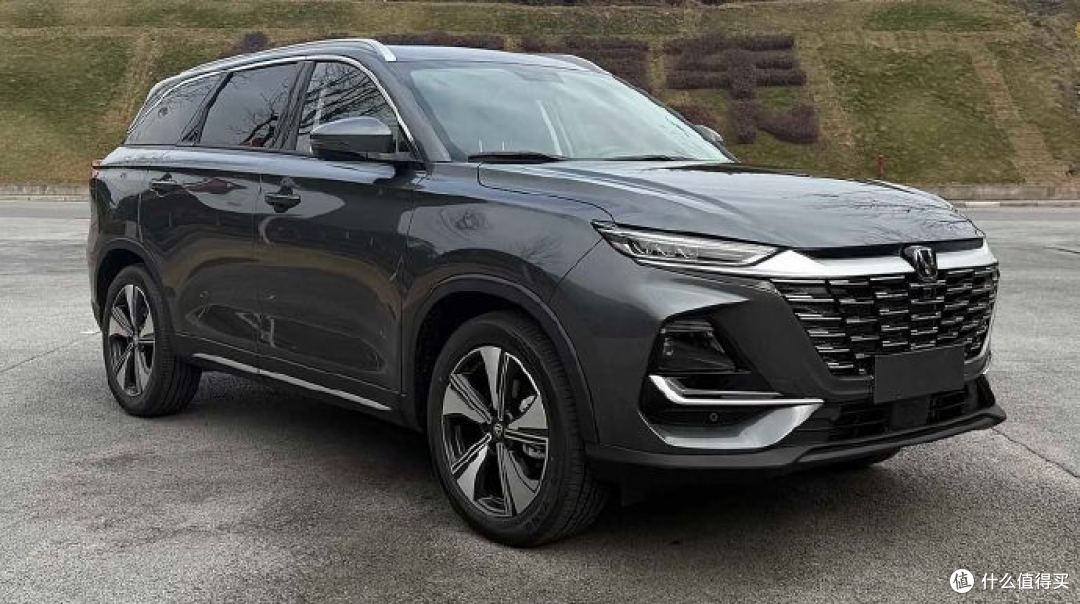 10.79万起售！长安CS75 PRO，紧凑型SUV市场迎来7座新选择_SUV_什么值得买