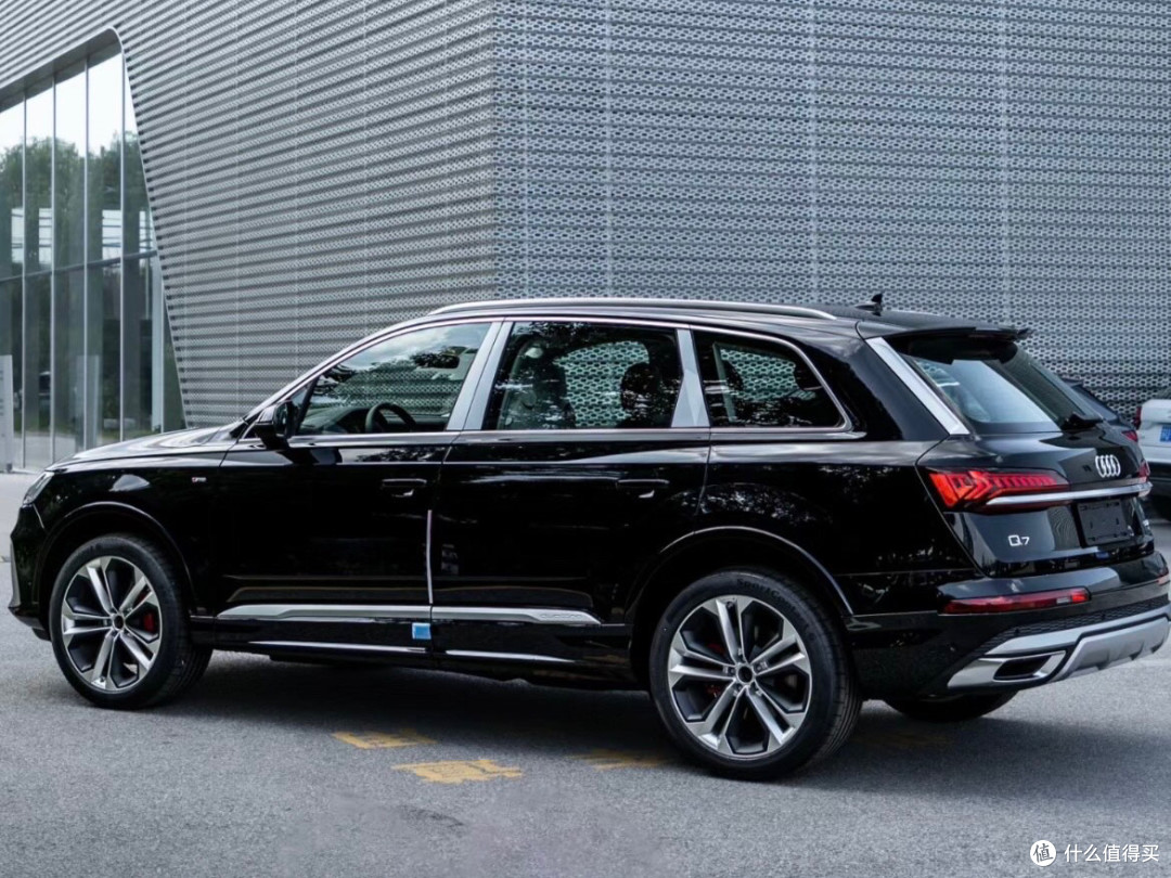 60万内3.0T V6奥迪Q7黑武士值得入手吗_中大型SUV_什么值得买