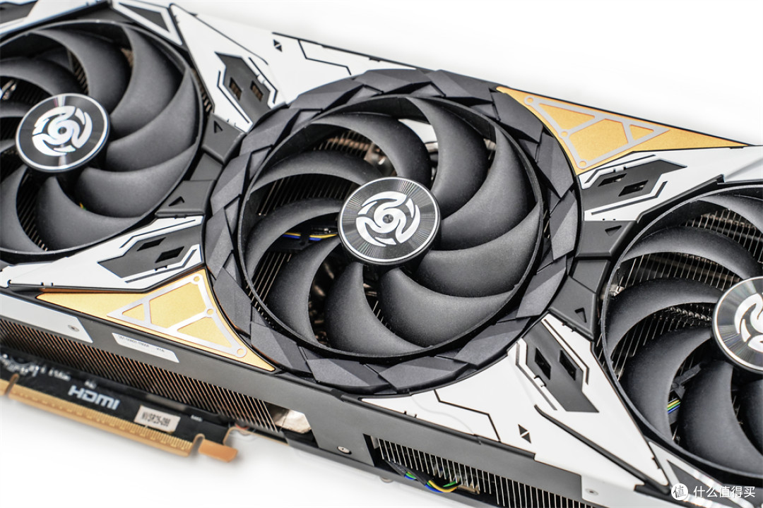 索泰（ZOTAC）GEFORCE RTX 5070Ti 16GB天启OC显卡测试_显卡_什么值得买