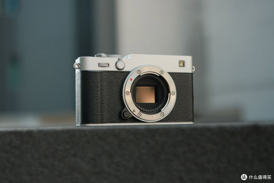 富士XE5：换壳 X100 还是换芯套路？胶片味、饥饿感与一万元门票_相机_什么值得买