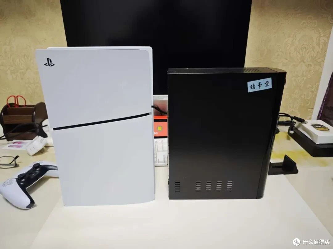 闲鱼2300元购买全新PS5，被快递磕伤了，最后咋处理？_游戏机_什么值得买