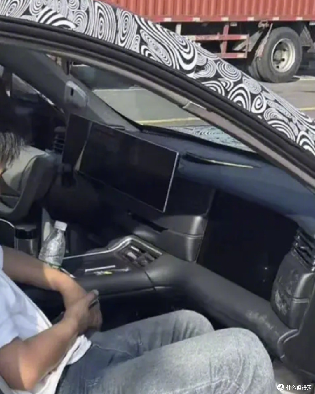 两款增程车即将上市！SUV双王炸，7月岚图FREE+，8月智己LS6_新能源车_什么值得买