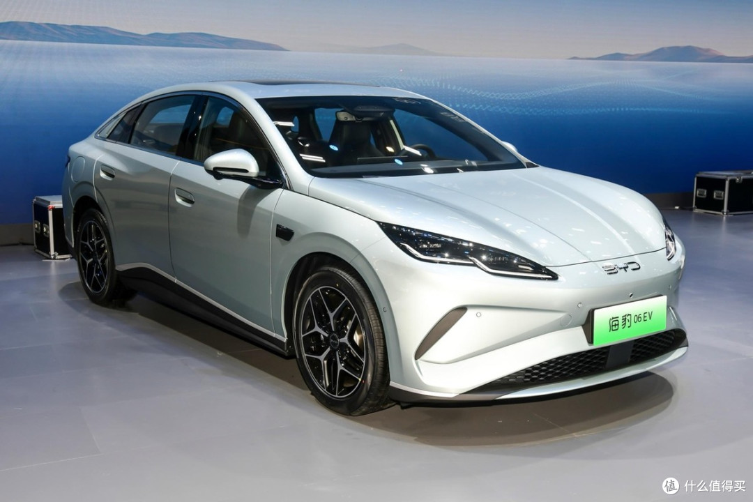 小众车解读，比亚迪海豹06 EV开起来如何，哪个版本值得买？_新能源车_什么值得买