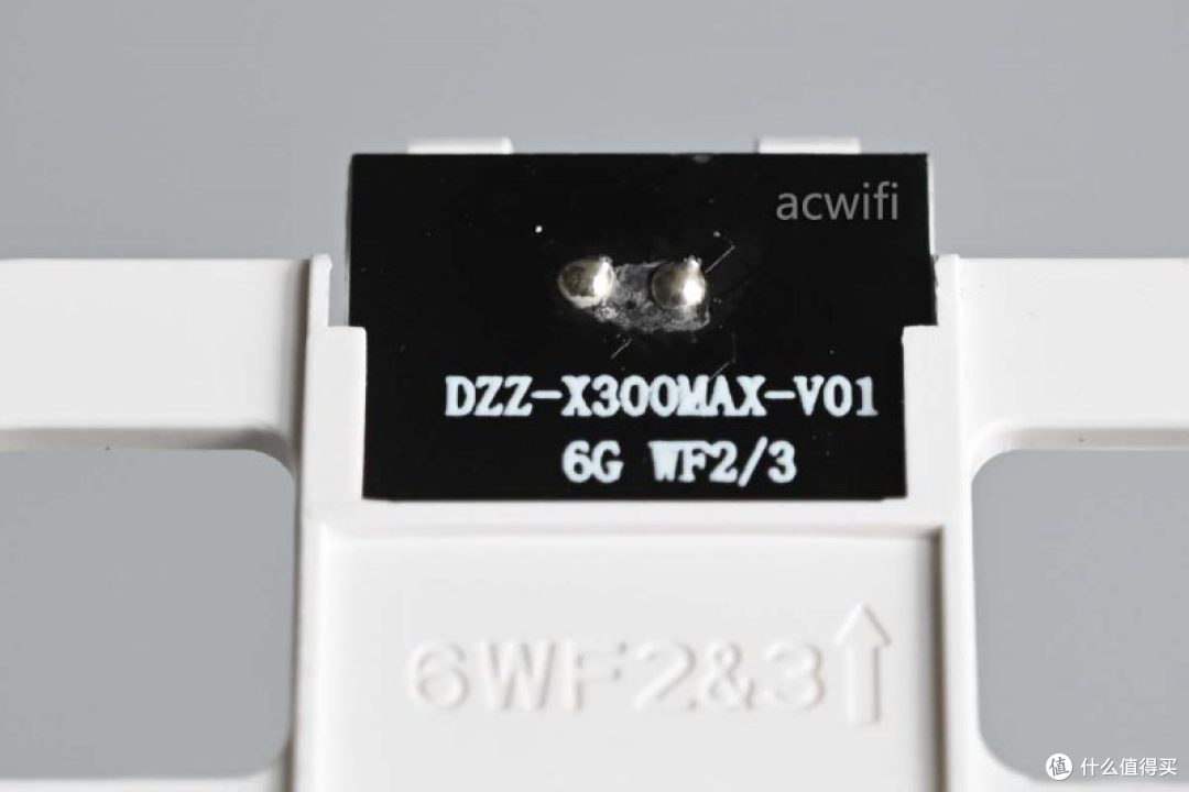 通则ZLT X300 MAX 5G CPE拆机，三频BE19000支持6G和N79_台式机_什么值得买