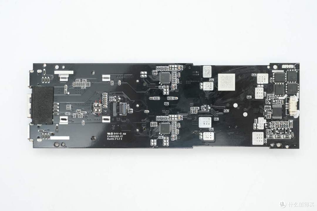 通过3C强制认证，购买更放心，thinkplus 140W锋行者移动电源拆解_移动电源_什么值得买