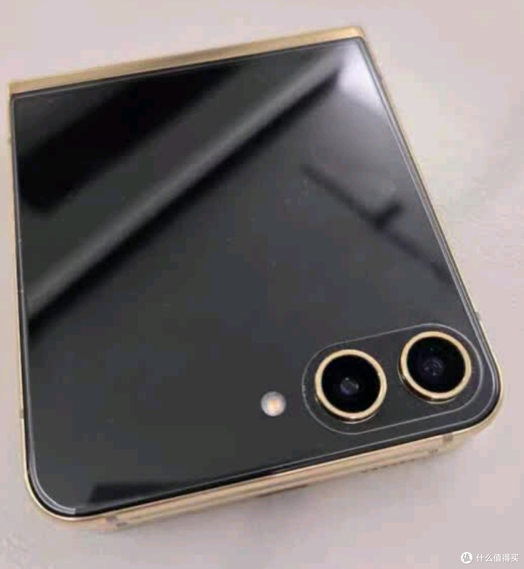 三星Samsung 心系天下 W24 Flip AI手机 折叠屏手机_手机_什么值得买
