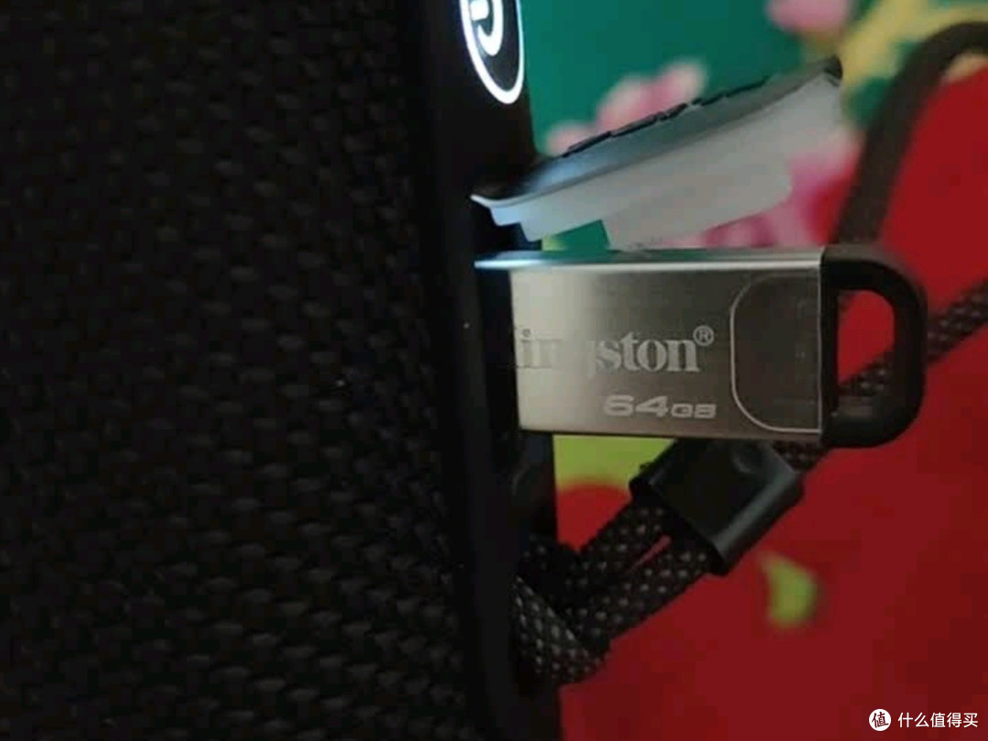 金士顿64GB USB3.2 Gen 1 U盘DTX测评：移动存储的全能解决方案_U盘_什么值得买