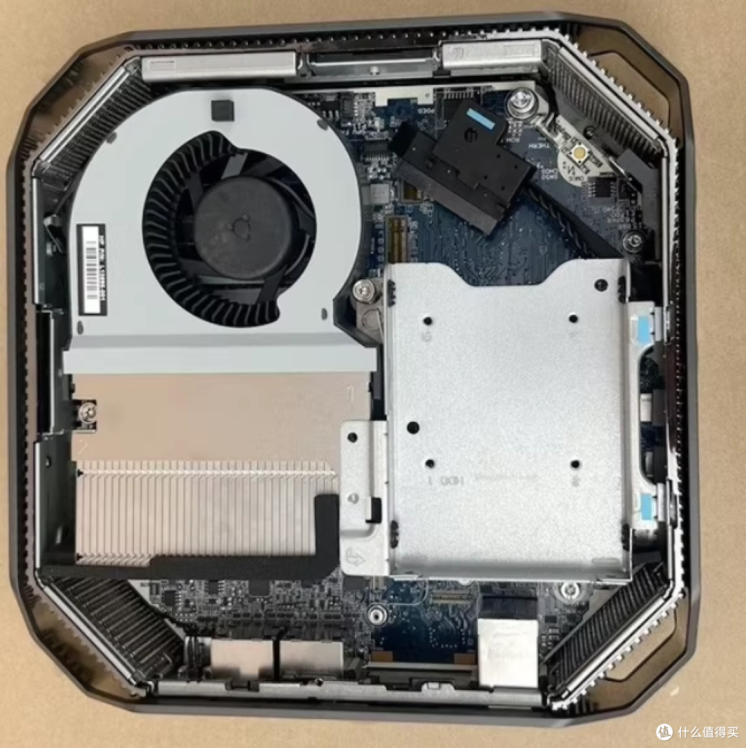 主板c246准系统，原生支持89代志强，ecc内存，多盘位，380左右_工作站_什么值得买