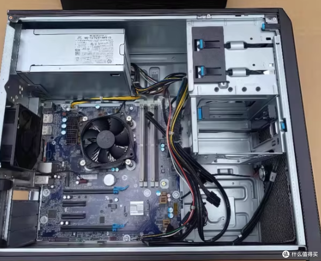 主板c246准系统，原生支持89代志强，ecc内存，多盘位，380左右_工作站_什么值得买