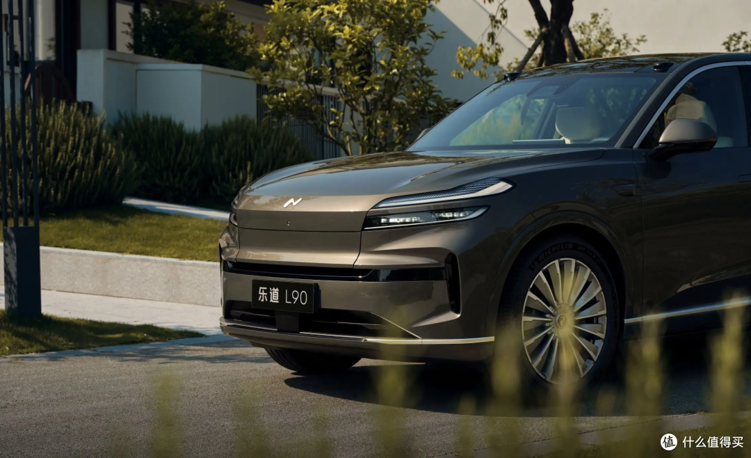 乐道直接干nt3.0 800v，豁出去了？乐道 L90 大三排 SUV 月底上市_大型SUV_什么值得买
