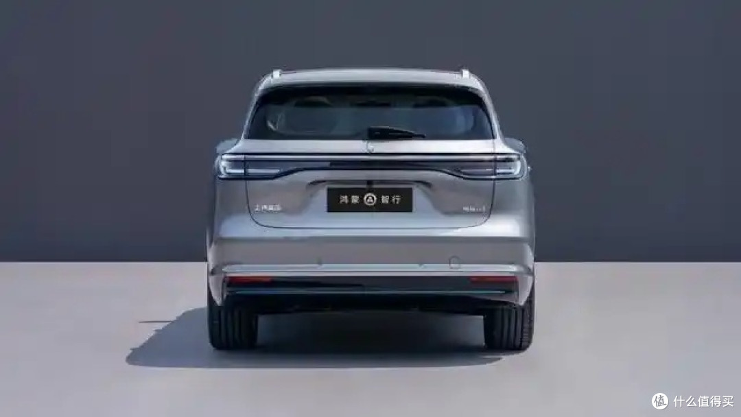 鸿蒙智行“尚界”H5，15W元级别入门SUV，余承东：天花板级体验_新能源车_什么值得买
