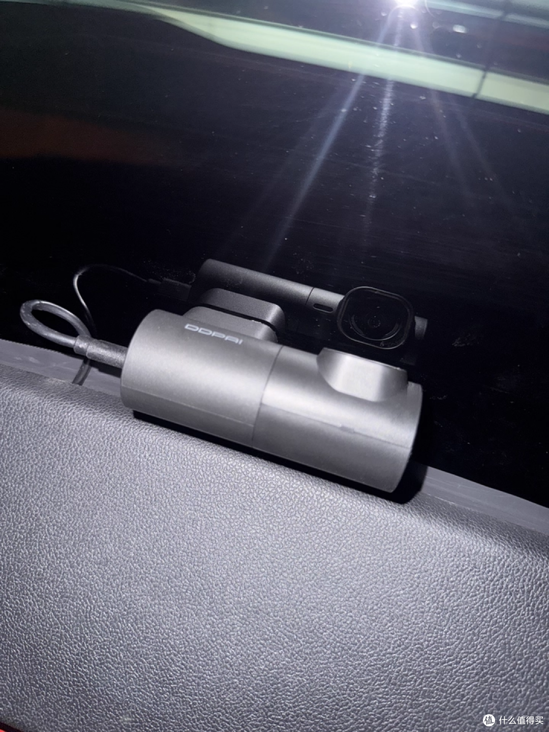 给车装了个 “千里眼”！盯盯拍 MINI7X，4K 夜视太靠谱_行车记录仪_什么值得买